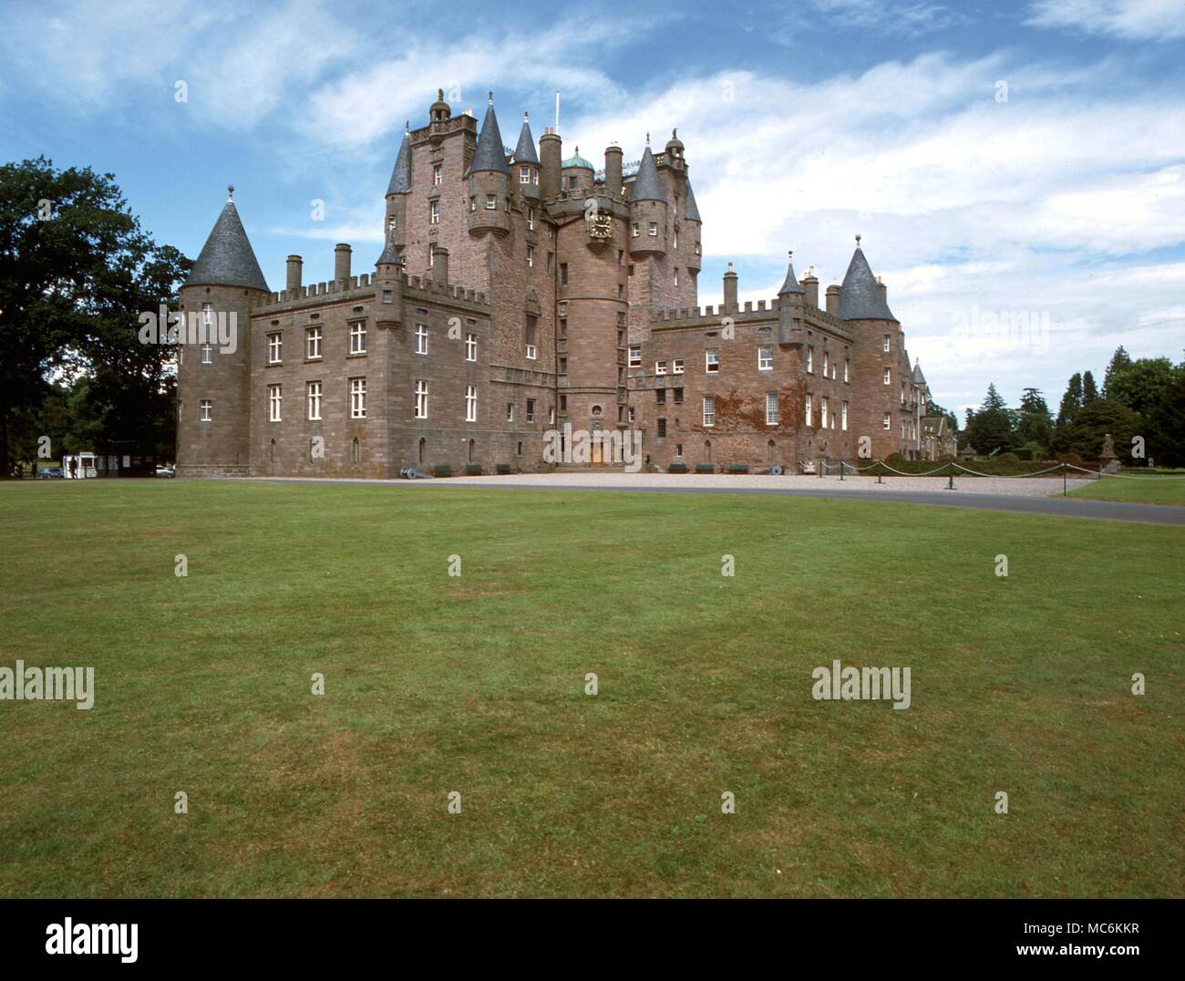 Glamis hi-res stock photography and images - Alamy