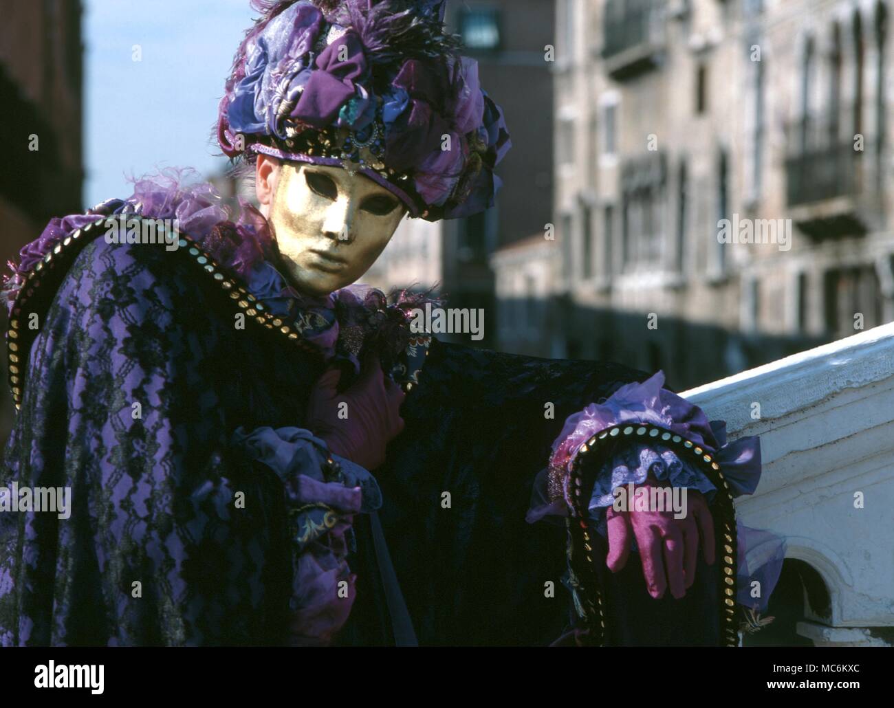 Masks - Venice Carnival. 18th century carnivale costume in Venice Stock ...