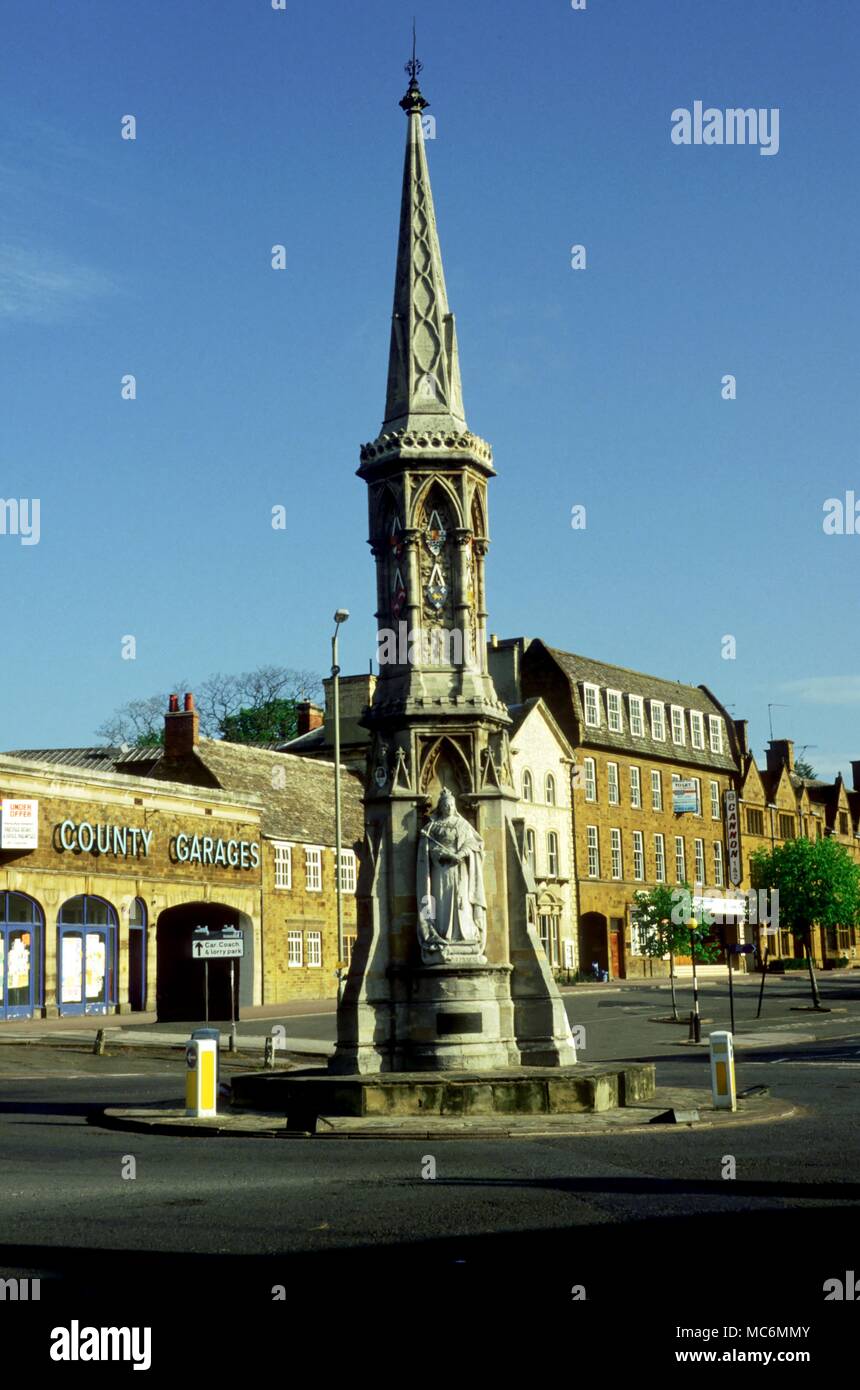 Banbury Cross, Banbury, Oxon Stock Photo - Alamy