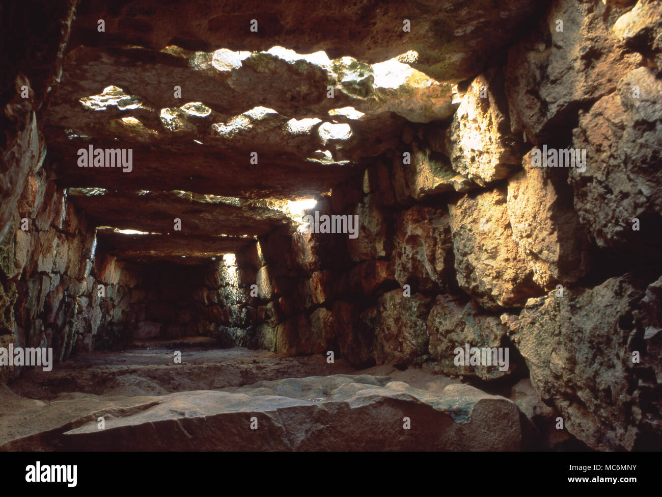 Building upper chamber hi-res stock photography and images - Alamy