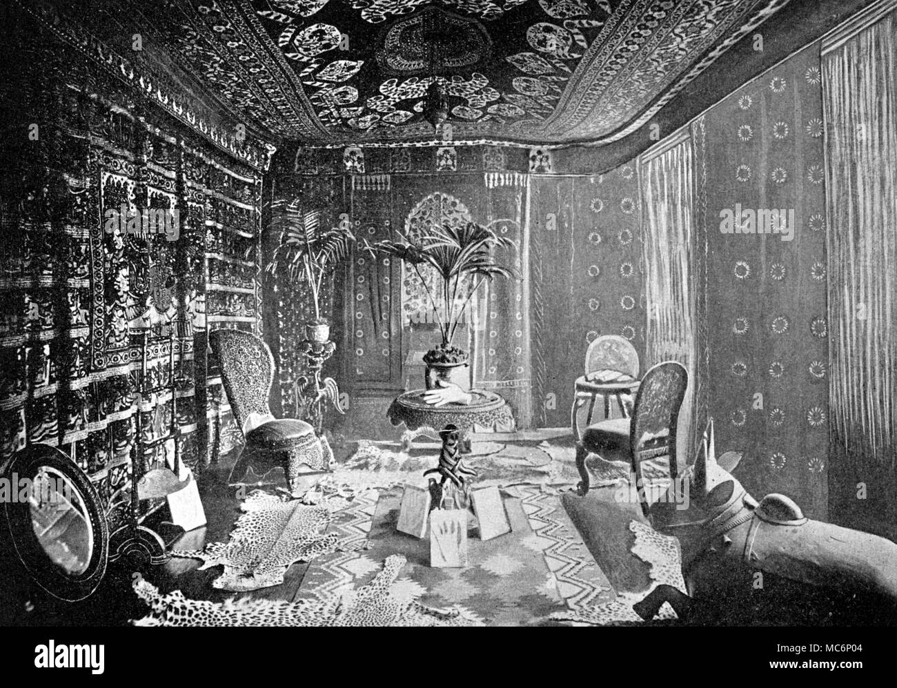 PALMISTRY - CHEIRO'S CONSULTING ROOM The London consulting room used by ...