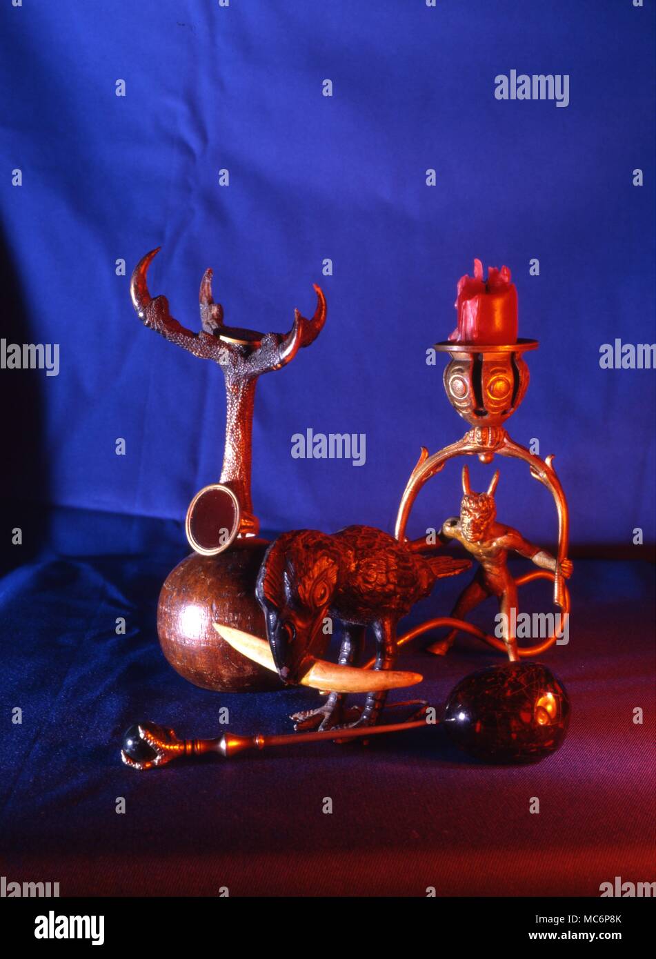 Amulet holder hi-res stock photography and images - Alamy