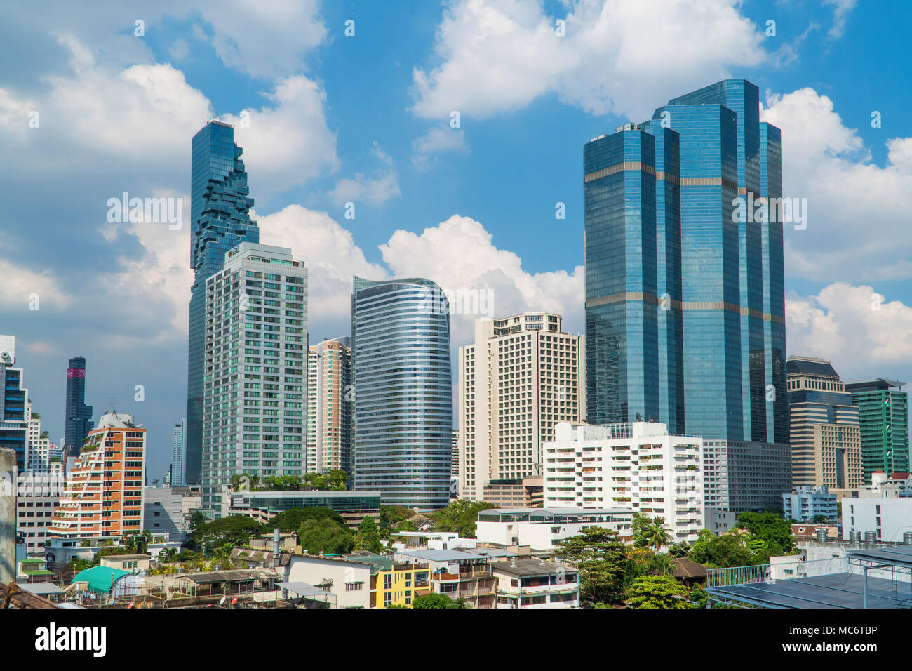 Bangkok bank building hi-res stock photography and images - Alamy