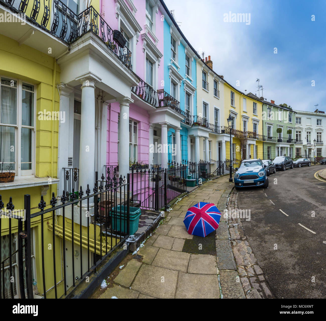 Primrose hill london houses hi-res stock photography and images - Alamy