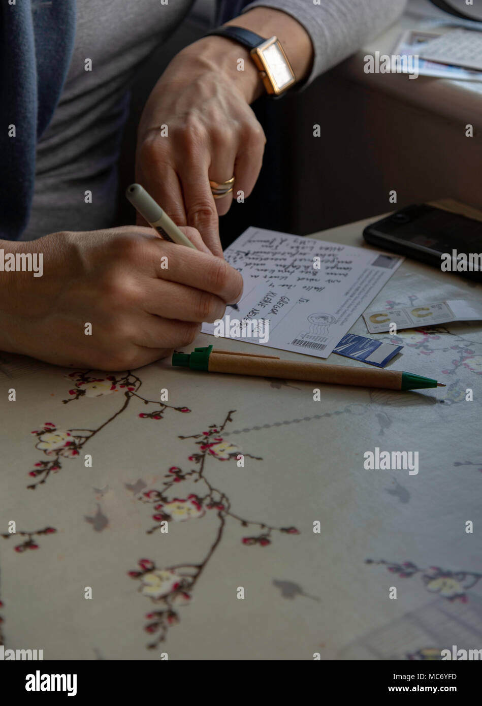 Handwriting pen hi-res stock photography and images - Alamy