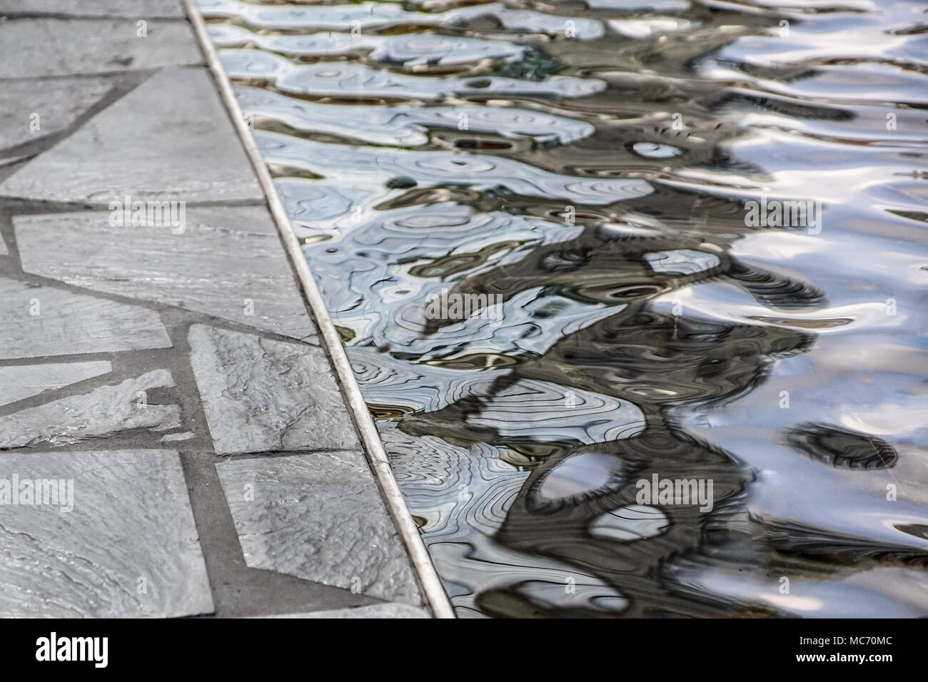 Drop water stone hi-res stock photography and images - Alamy