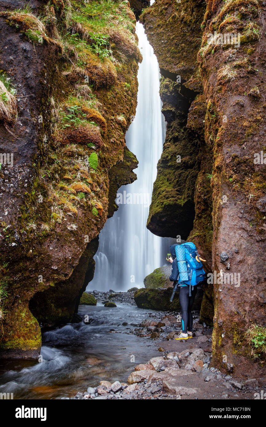 Cave person hi-res stock photography and images - Alamy