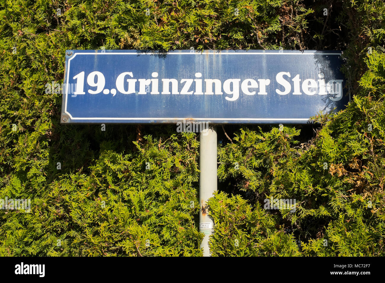 Grinzinger steig sign hi-res stock photography and images - Alamy