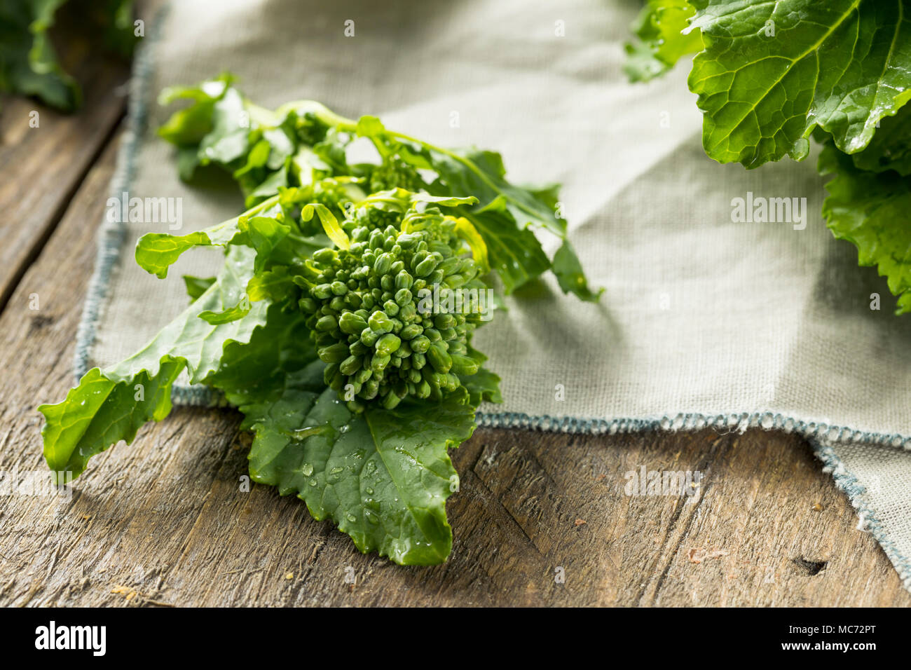 Broccoli raab hi-res stock photography and images - Alamy