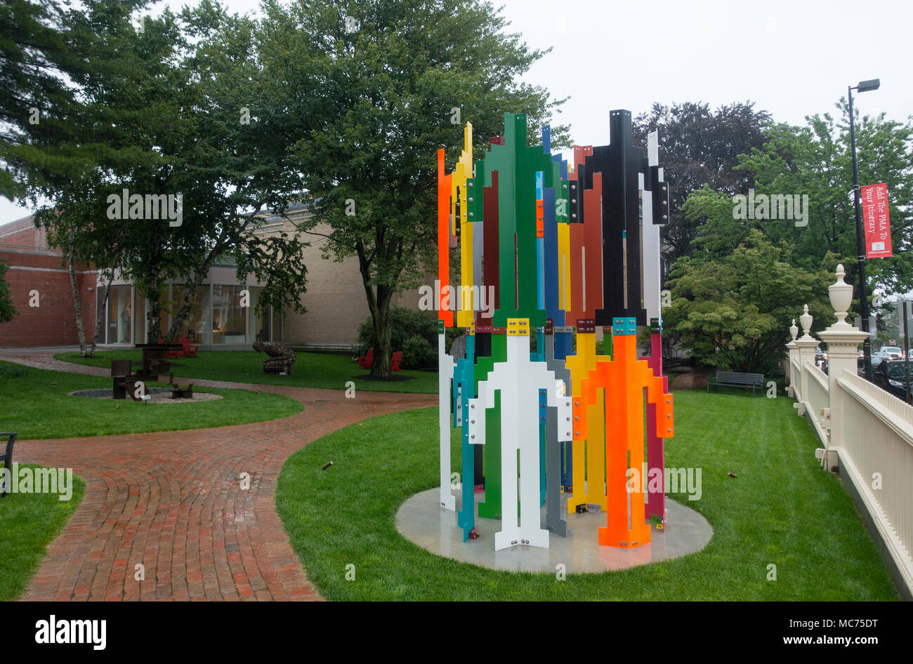 Portland street art hi-res stock photography and images - Alamy