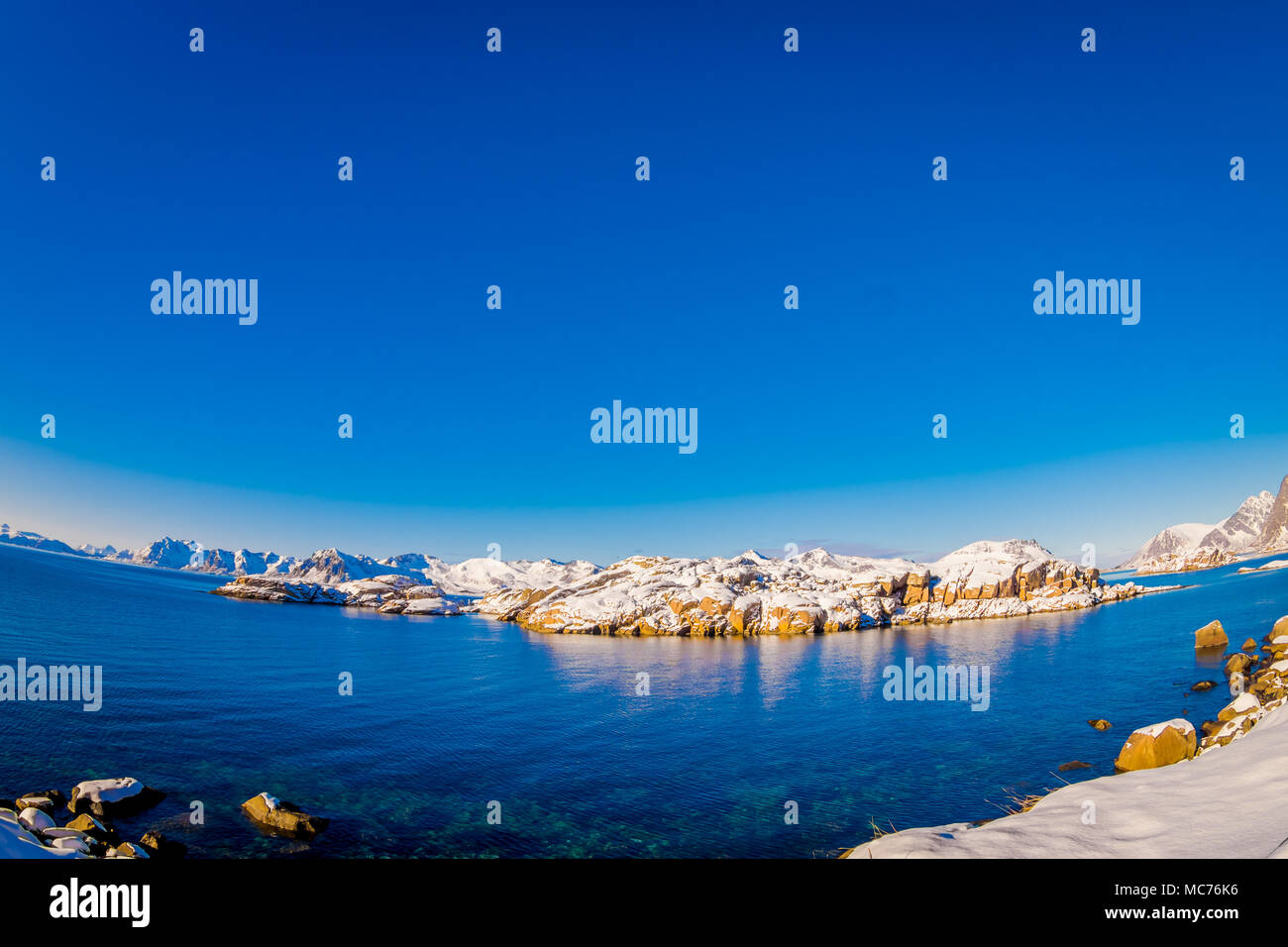 Arcticcircle hi-res stock photography and images - Alamy