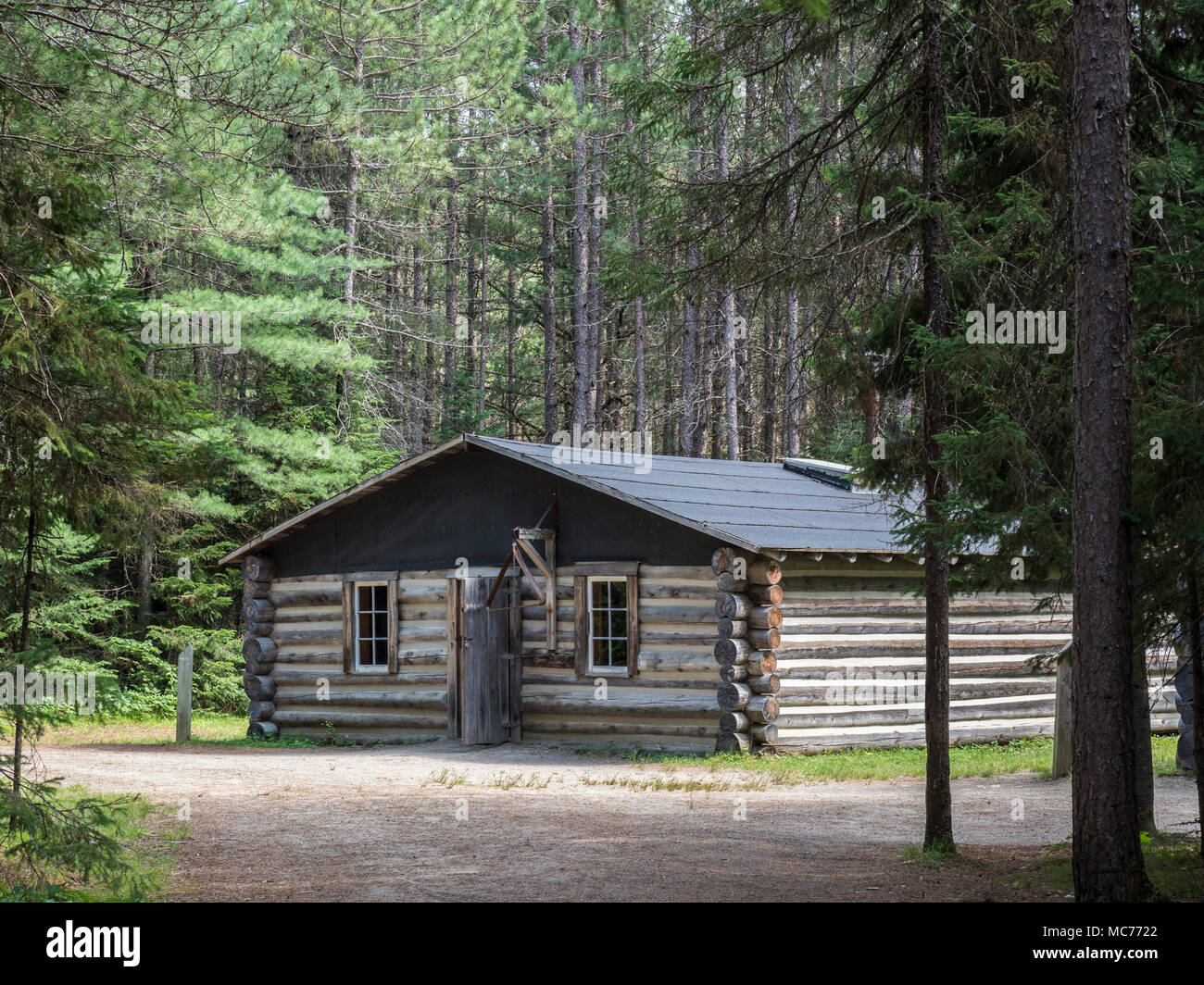 Dining cabin, Sawlog Camp, Algonquin Logging Museum, Algonquin ...