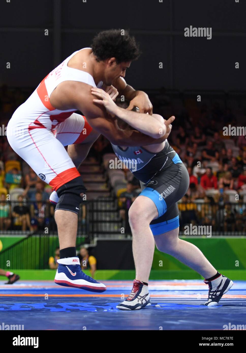Queensland, Australia. 13th Apr, 2018. Leon Rattigan (ENG, red) and ...