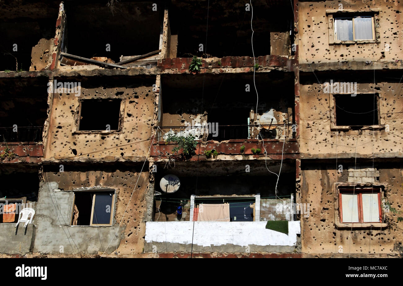 Line of demarcation hi-res stock photography and images - Alamy