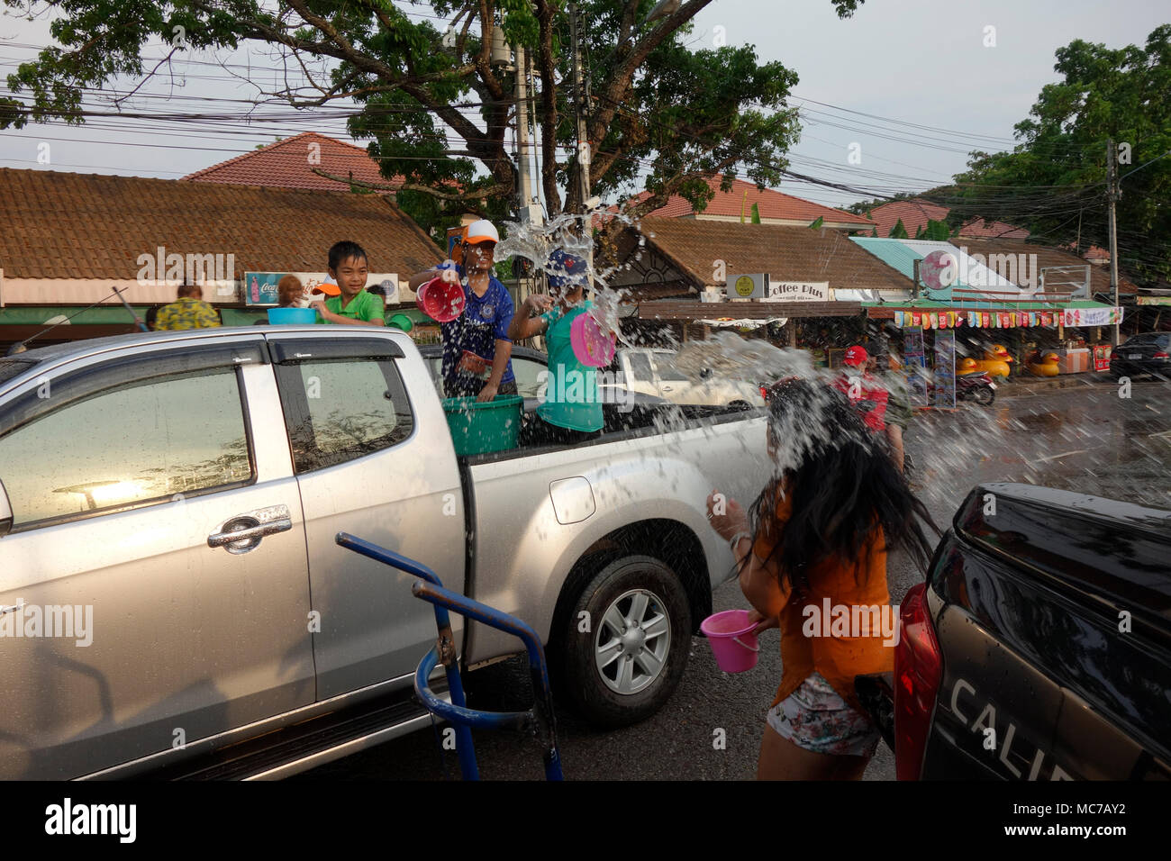 Doused in water hi-res stock photography and images - Alamy