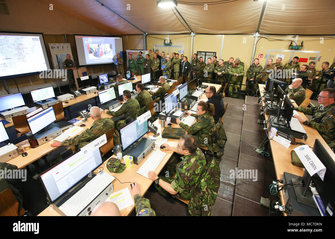 Military operative hi-res stock photography and images - Alamy