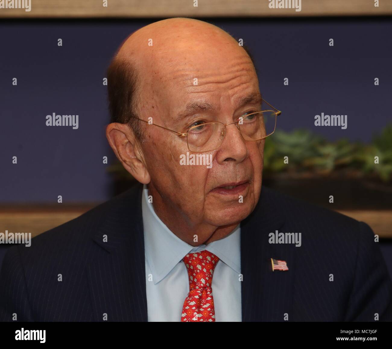 WILBUR ROSS JR. SECRETARIO GENERAL DE LOS ESTADOS UNIDOS DE AMERICA ...
