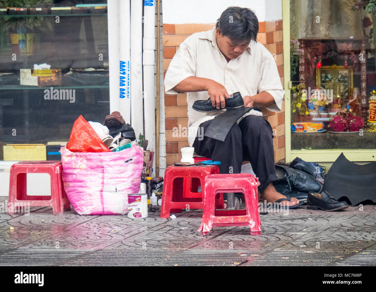 Plastic stool hi-res stock photography and images - Alamy