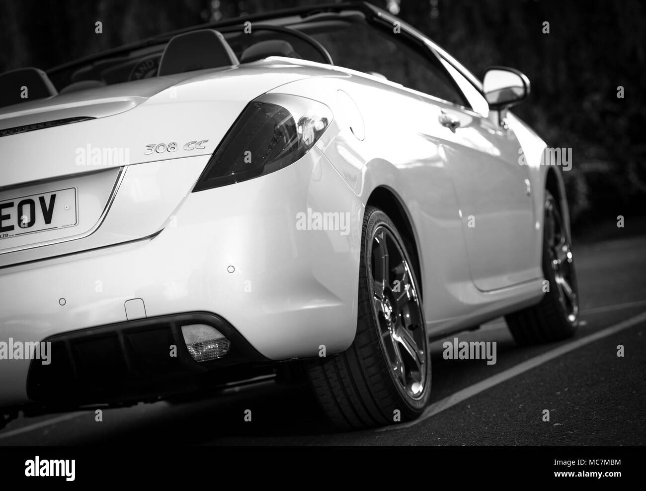 Wheels peugeot hi-res stock photography and images - Alamy