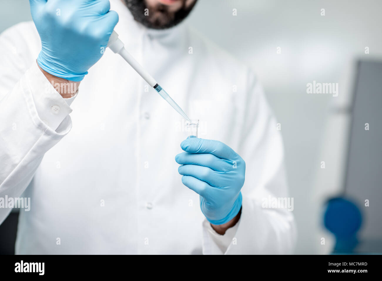 Lab analytical machine close up hi-res stock photography and images - Alamy