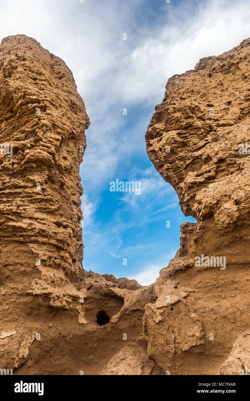 Large rocks hi-res stock photography and images - Alamy