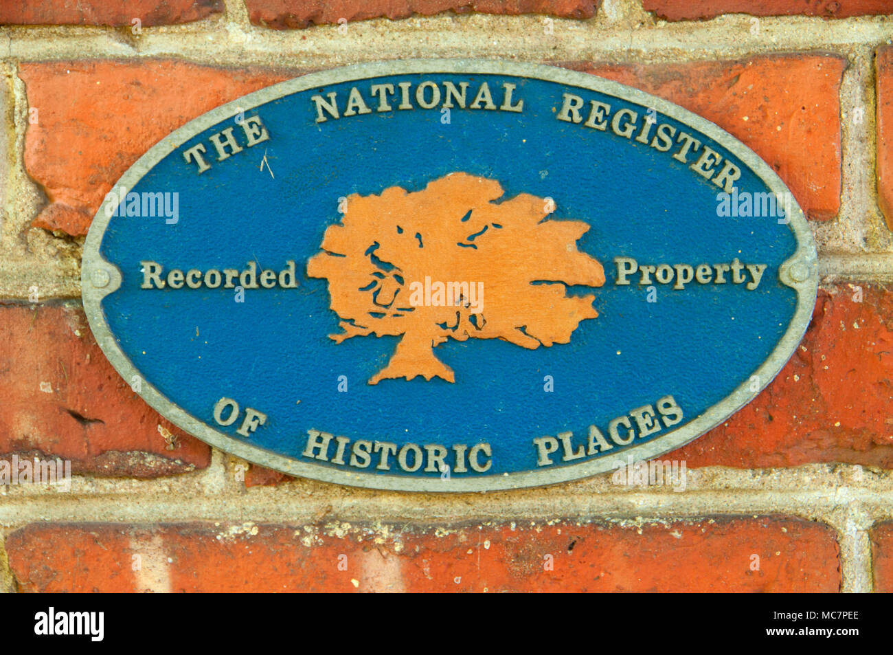 National register historic places plaque hi-res stock photography and ...