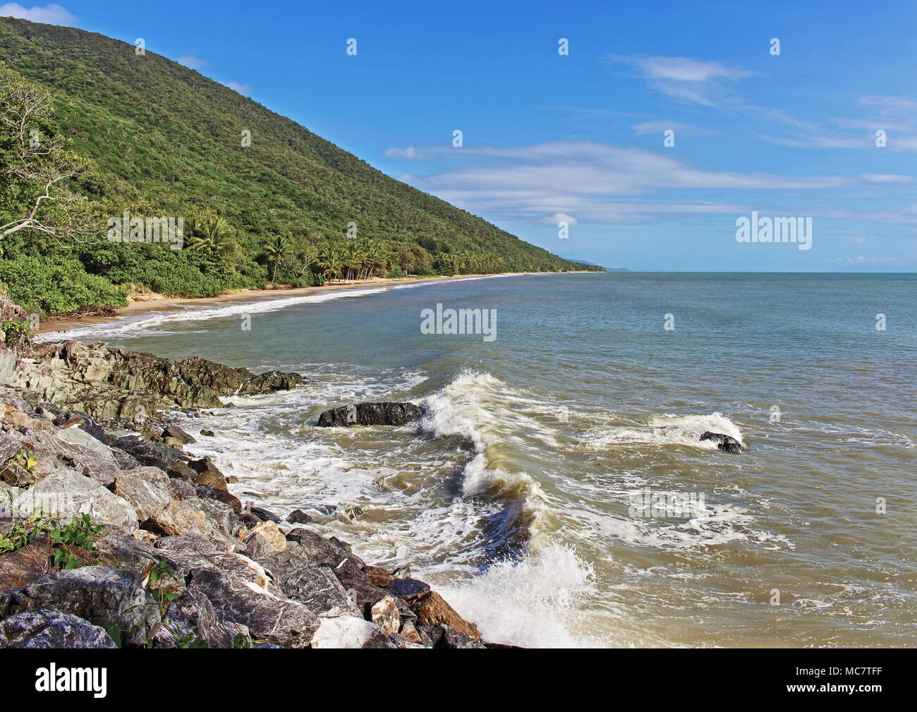 Ellis beach australia hi-res stock photography and images - Alamy