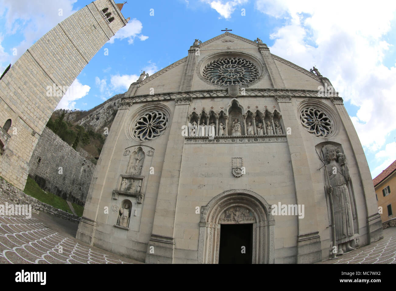 Rebuilt 1976 hi-res stock photography and images - Alamy