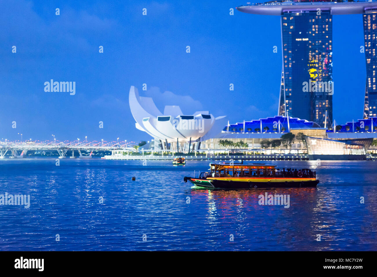 Time lapse panoramic night view hi-res stock photography and images - Alamy