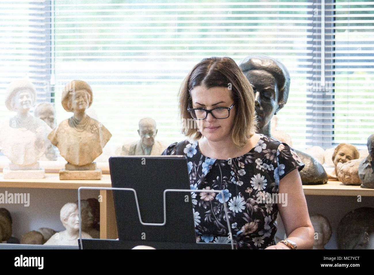 Piano recital at Oscar Nemon Sculpture Gallery / museum in Boars Hill ...