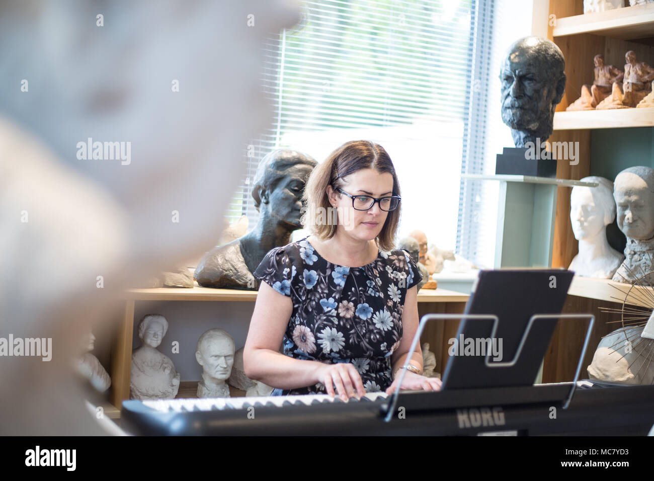 Piano recital at Oscar Nemon Sculpture Gallery / museum in Boars Hill ...