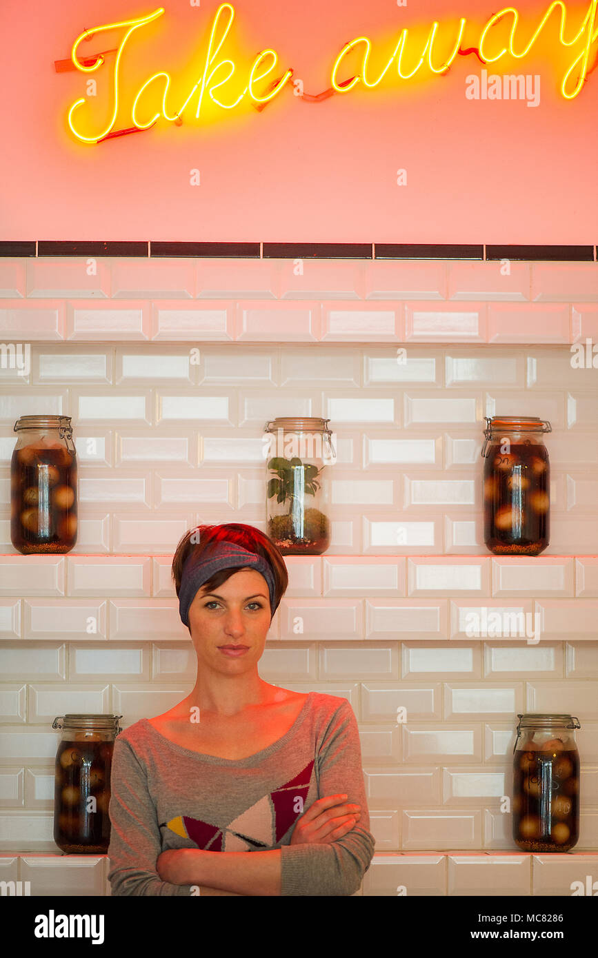 Cafe portraits hi-res stock photography and images - Alamy