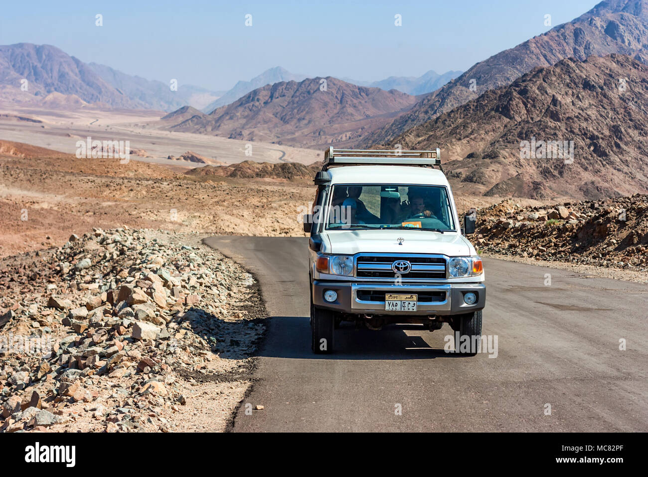 Egypt tours hi-res stock photography and images - Alamy