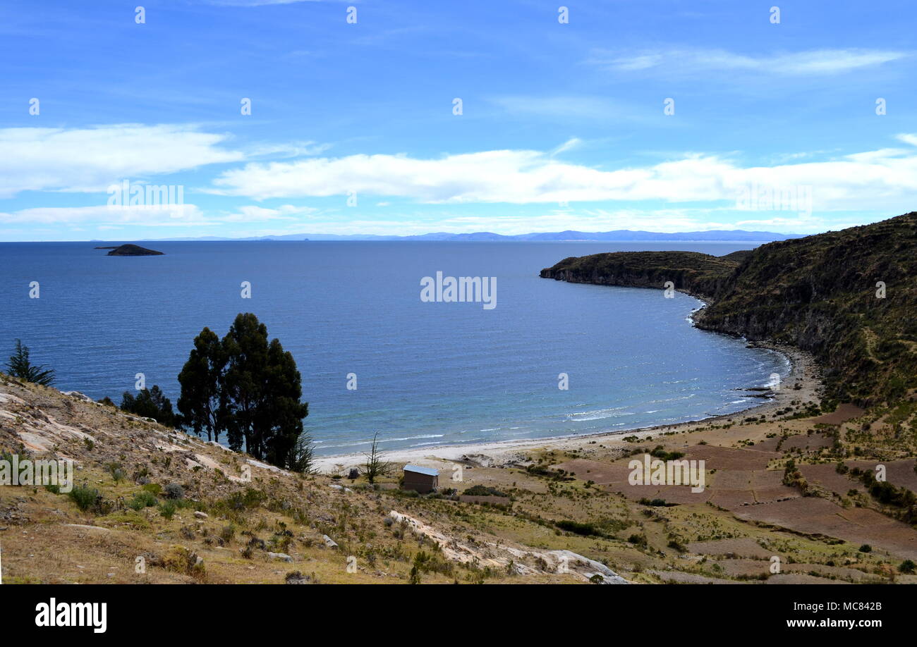 Lago del sol hi-res stock photography and images - Alamy
