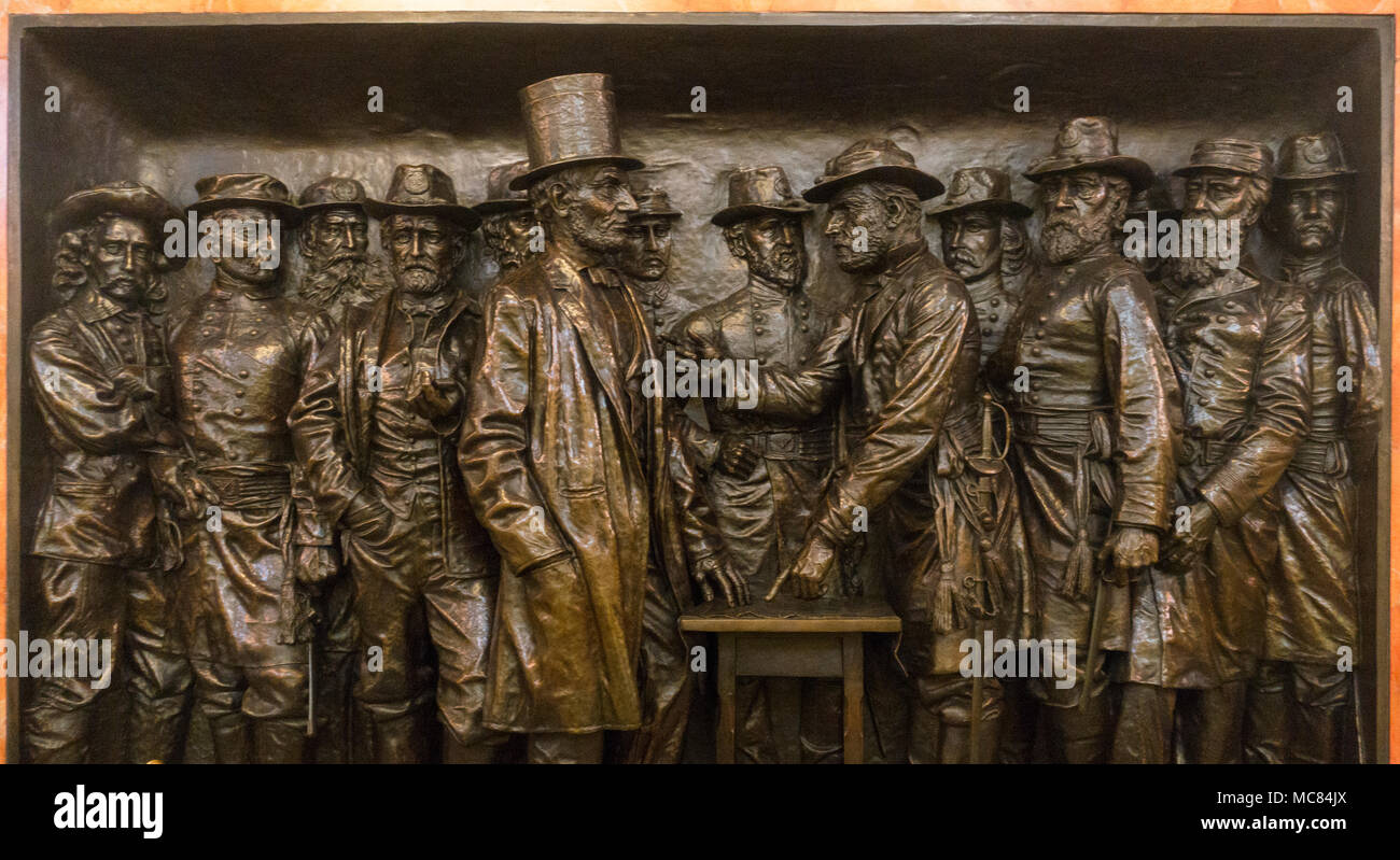 soldiers and sailors monument Cleveland Ohio Stock Photo - Alamy