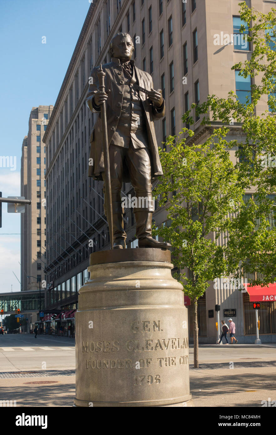 Moses Cleaveland statue public square Cleveland Ohio Stock Photo - Alamy