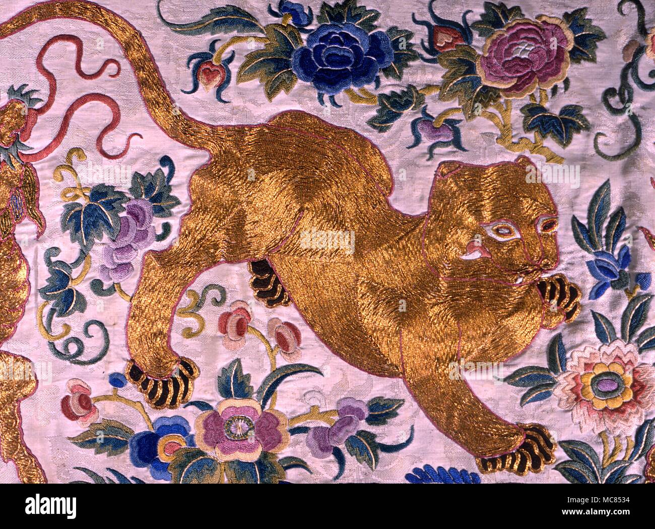 Chinese Mythology The panther, an important animal symbol in Chinese ...