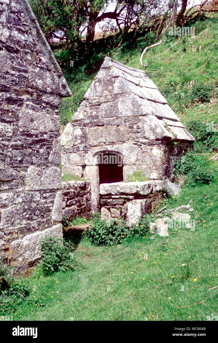 Holy well st clether cornwall hi-res stock photography and images - Alamy