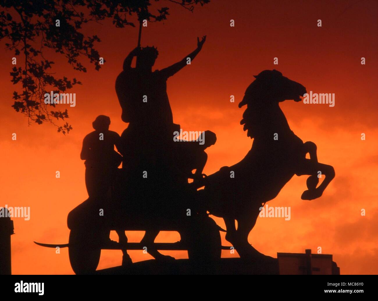 Boudicca and her daughters hi-res stock photography and images - Alamy