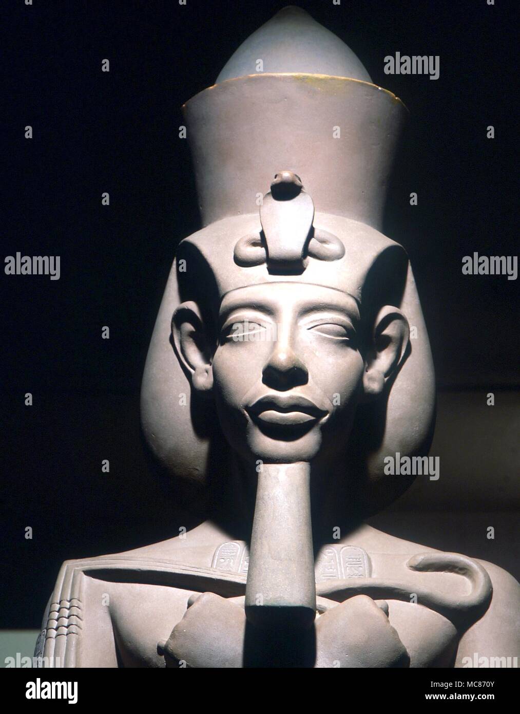 THIRD EYE - Third eye uraeus emblem on the forehead of the Pharaoh ...