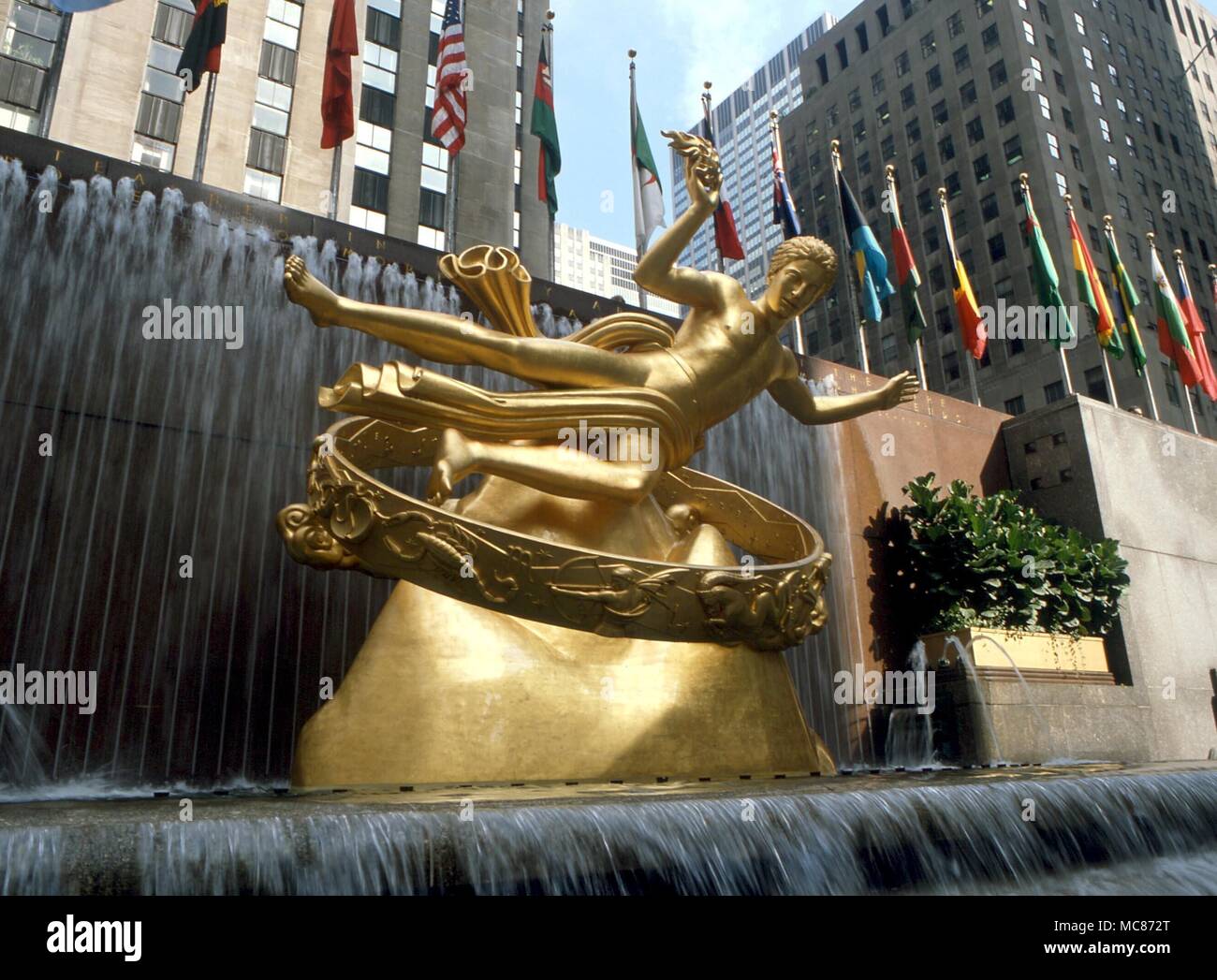 Modern zodiac hi-res stock photography and images - Alamy