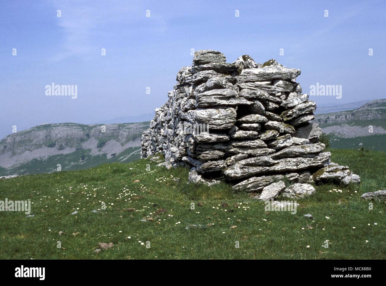 CELTIC THE CELTIC WALL ABOVE SMEARSET (YORKSHIRE) IS PROBABLY THE ...