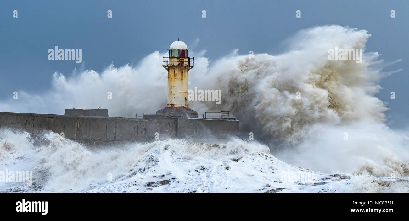 Rough Sea South Gare, Redcar, Cleveland. Wave breaking over the ...