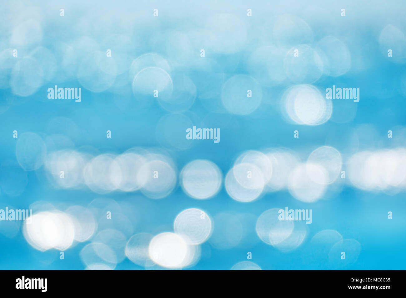 Light sea background hi-res stock photography and images - Alamy