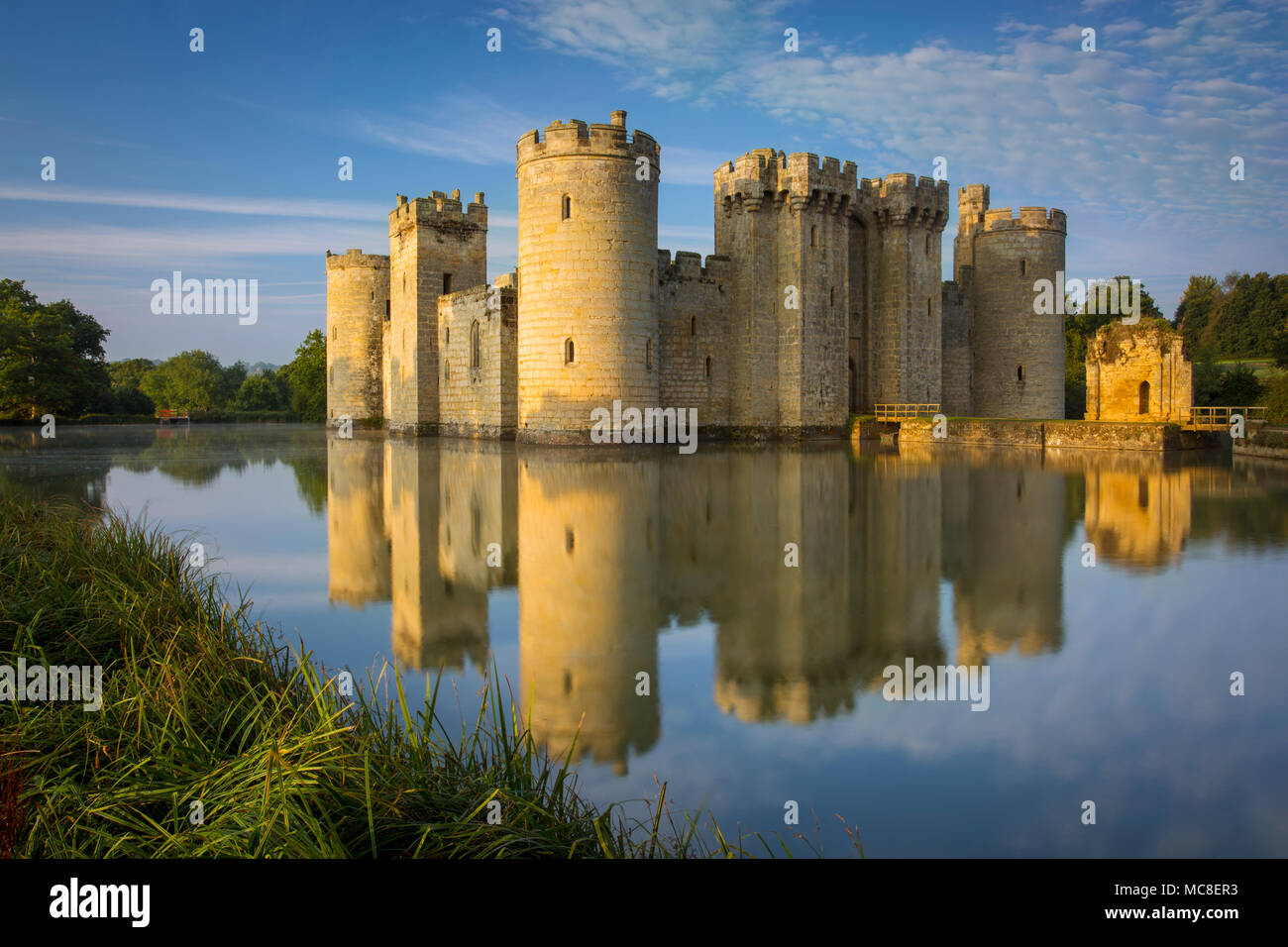 Bodiam castle hi-res stock photography and images - Alamy