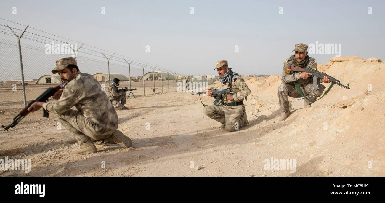 Iraqi border guard force hi-res stock photography and images - Alamy