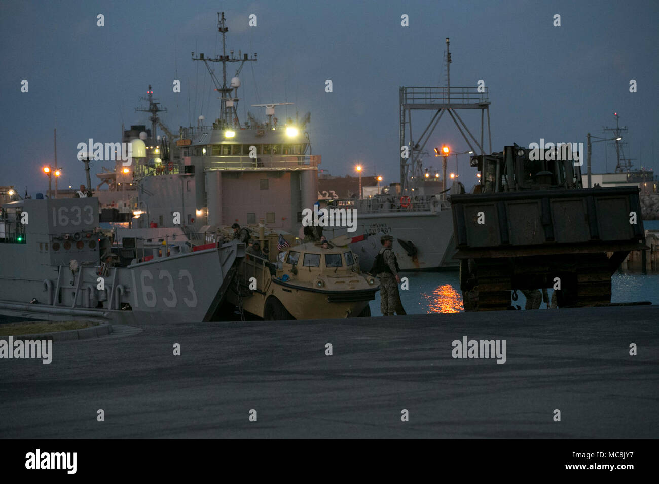 Hadr training hi-res stock photography and images - Alamy