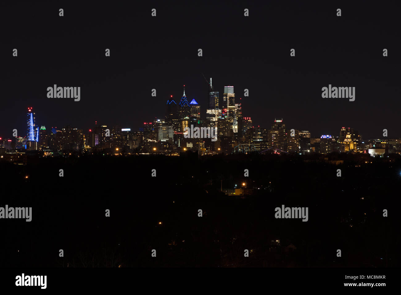 Philadelphia at night hi-res stock photography and images - Alamy