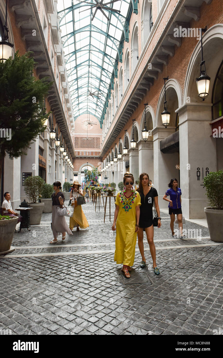 Female shoppers , One Nimman, Chiang Mai Stock Photo - Alamy