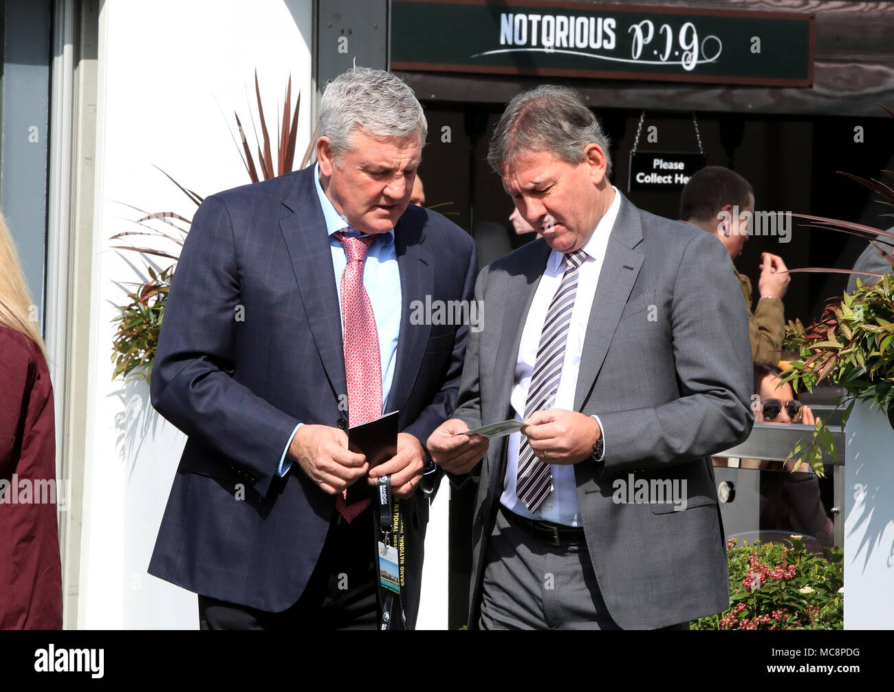 Steve Bruce (left) and Bryan Robson during Grand National Day of the ...